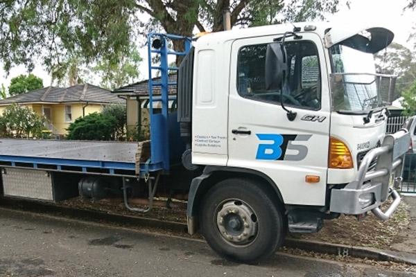 Our trucks and trailers | Blue Transport Solutions