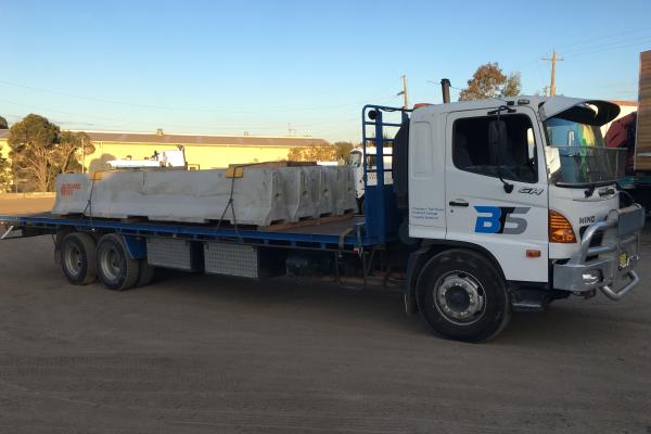 Our trucks and trailers | Blue Transport Solutions